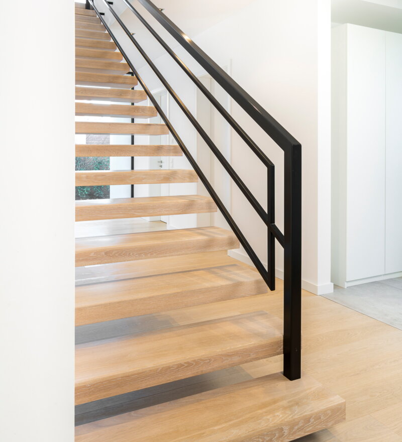 Kragarmtreppe 4 - Treppenbau Voß